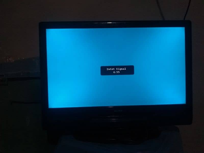 ALBA 16 INCH & LG 22 INCH TV LCD - Video-Audios - 1062922381