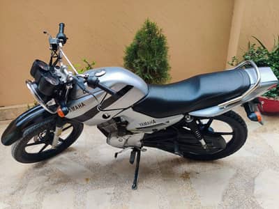 Yamaha ybr G (2016) - Bikes & Motorcycles - 1070055430