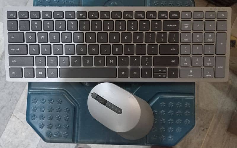 Logitech & Dell Wireless Keyboard Mouse Combo - Computers & Accessories ...