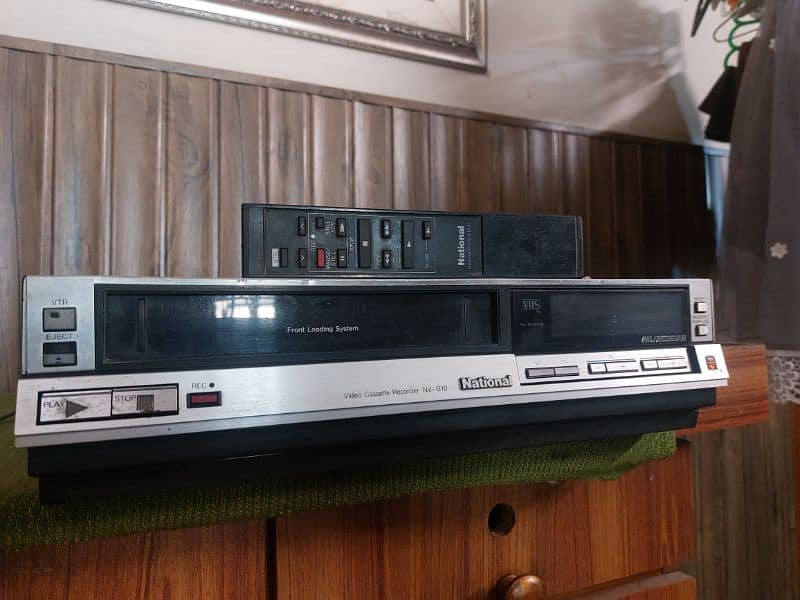 VCR National G10 Japan with Original Remote - Video-Audios - 1072042383