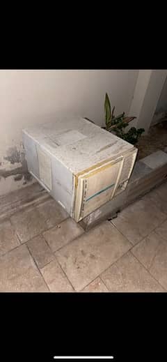 Ship Ac Ton in Lahore, Free classifieds in Lahore | OLX Pakistan