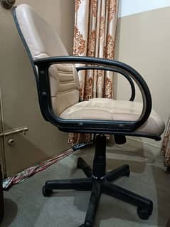 Revolving Chair in Pakistan, Free classifieds in Pakistan | OLX Pakistan