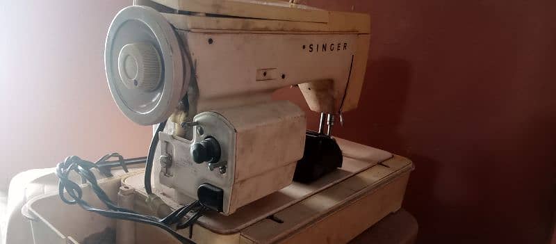 singer sewing machine 1288 model - Other Household Items - 1075872701