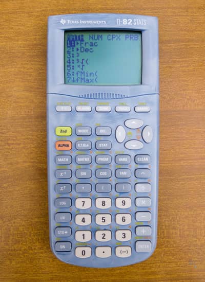 Texas intruments TI-82 STATS graphing calculator - Calculators - 1077882996