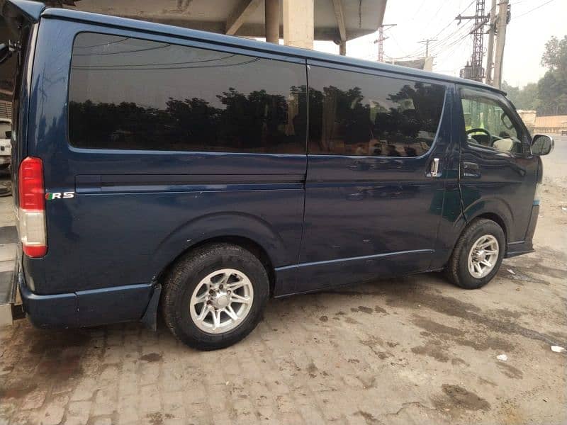 Toyota Hiace Japanese - Buses, Vans & Trucks - 1080470367