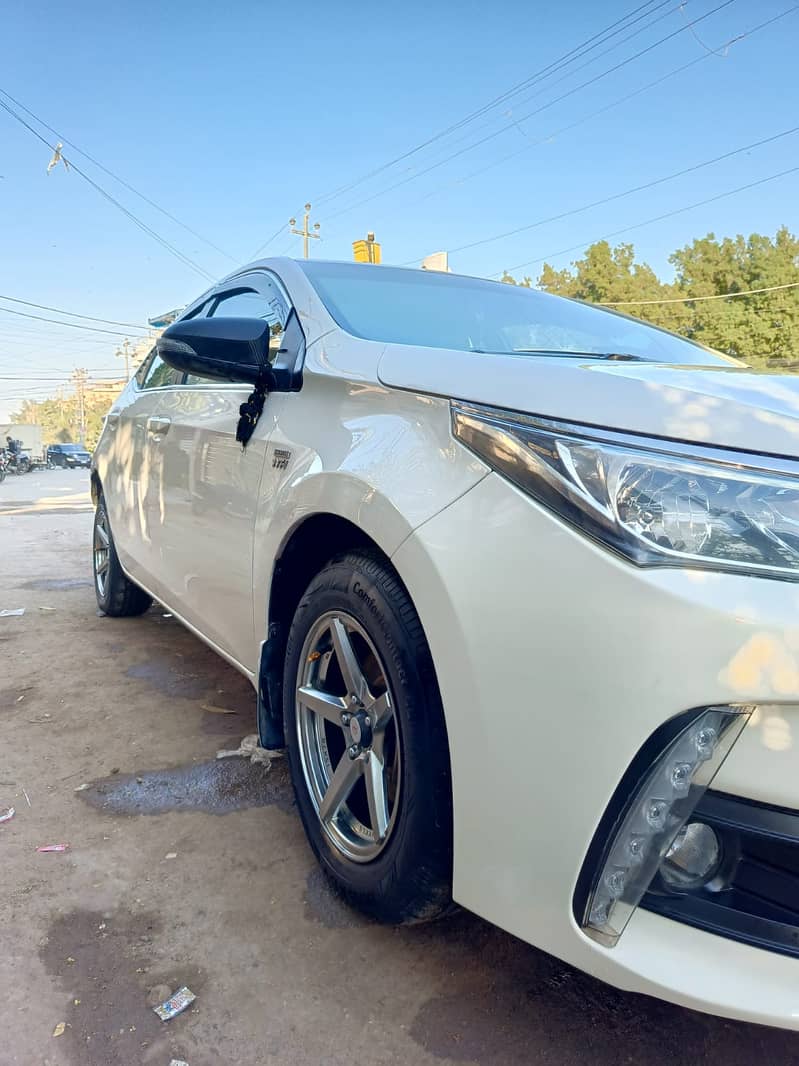 Toyota Corolla GLi 2017 Model New Shape - Cars - 1081399524