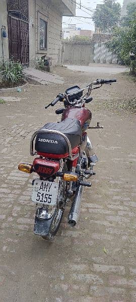 Honda CD 70 Model 21 - Standard - 1081925515