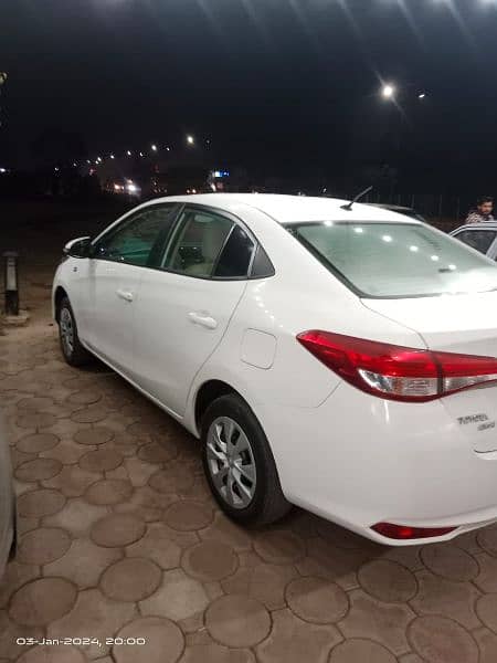 Toyota Yaris GLI 2022 Model - Cars - 1082171763