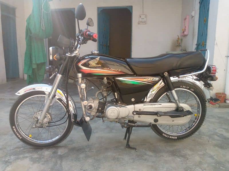 Honda CD 70 bike - Standard - 1082275942