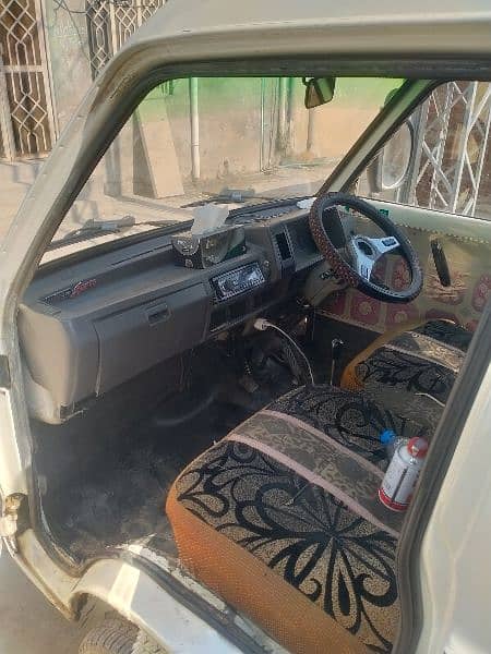 Suzuki Carry Bolan - Cars - 1083634031