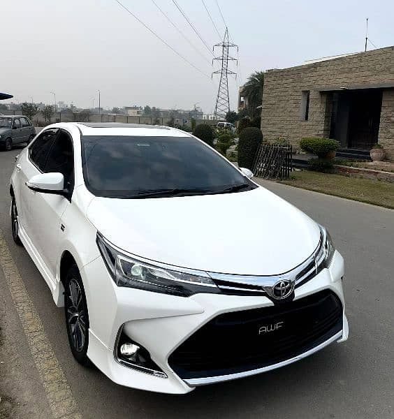 Toyota corolla Altis Grande - Cars - 1083773633