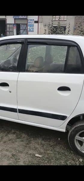 sentro club | white color | car | hondai - Cars - 1083940415