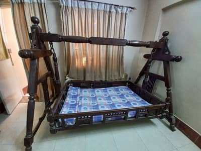 Antique Swing | 120 Years Old | Sheesham wood | Luxury jhoola - Beds ...