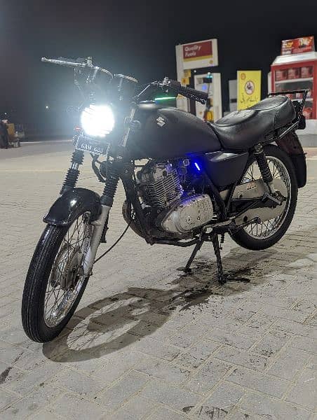 GS 150 - Standard - 1084362410