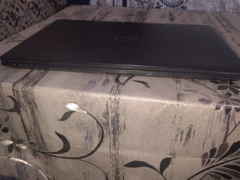 Fujitsu Elite book E series model E5510 - Laptops - 1084679284