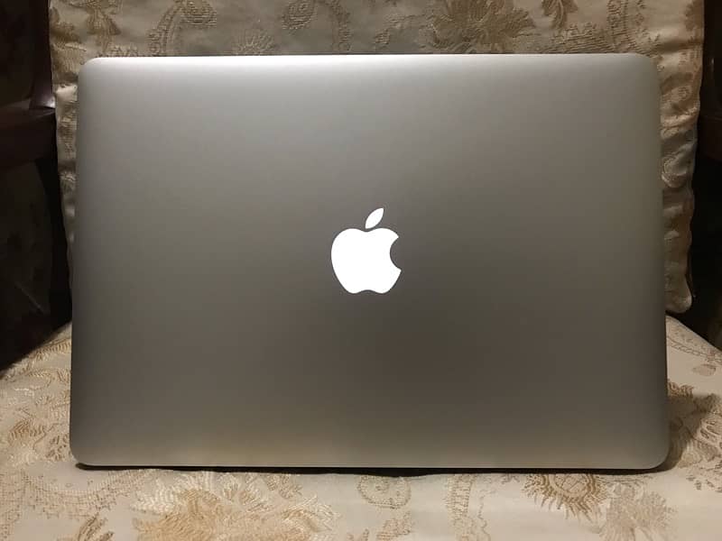 Apple MacBook Air 2014 - Laptops - 1084990368