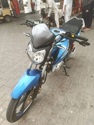 SUZUKI GSX 125R FOR SALE - Standard - 1085090686