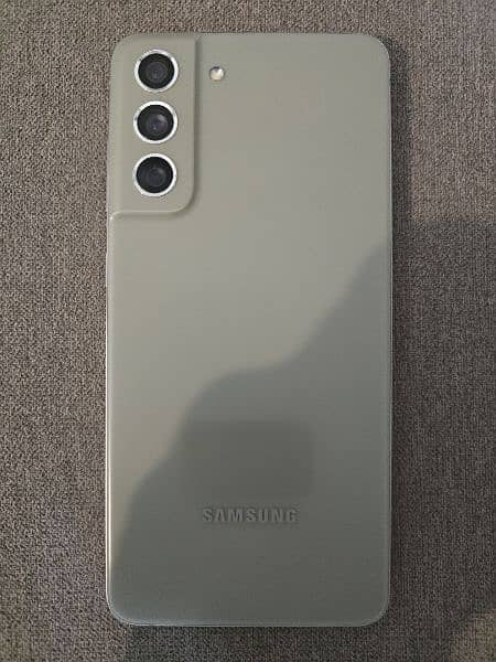 Samsung Galaxy S21 FE 5G 8/256GB Olive Color - Mobile Phones - 1085626526