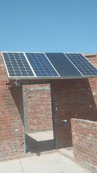 3 solar panels with inventor 2.5kv - Other Home Appliances - 1086026791