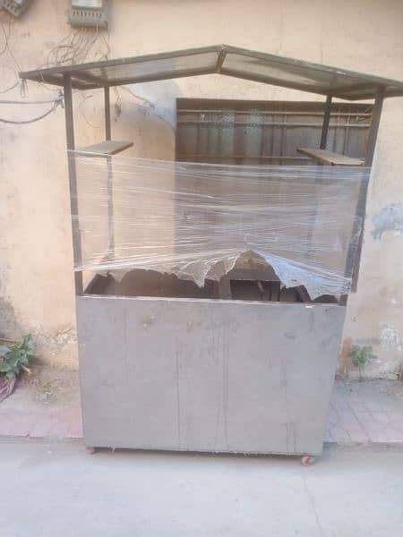 Steel Burger Counter with Fries and burner and tyres - Office Tables ...