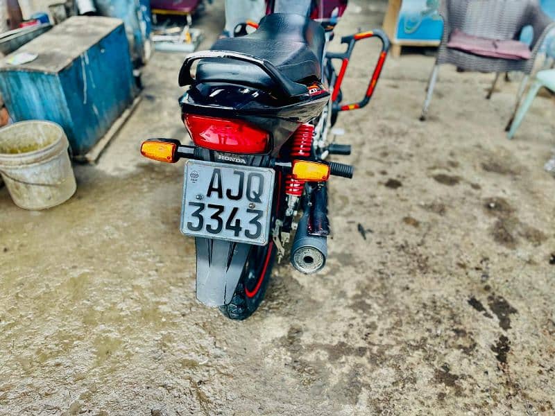 HONDA CB 125F - Standard - 1086530600