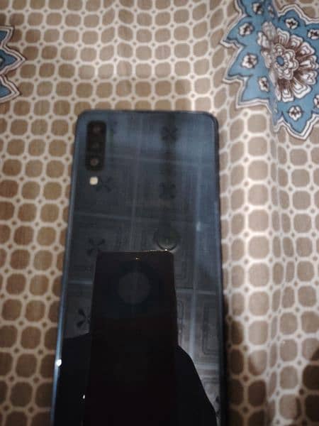 Samsung Galaxy A7 4gb 128gb PTA Approved Dual Sim and memory card good ...