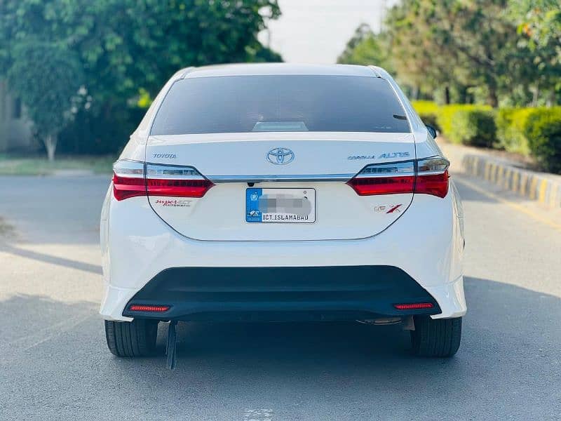 Toyota Corolla Altis X 2022 - Cars - 1087080581