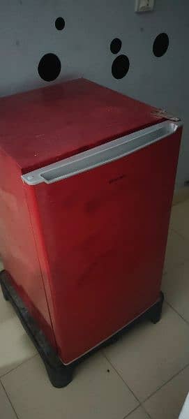 dawlance mini fridge - Mini - 1087219851