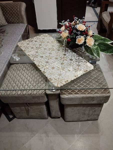 5 seater sofa set with table + 4 stools. - Sofas - 1087235853