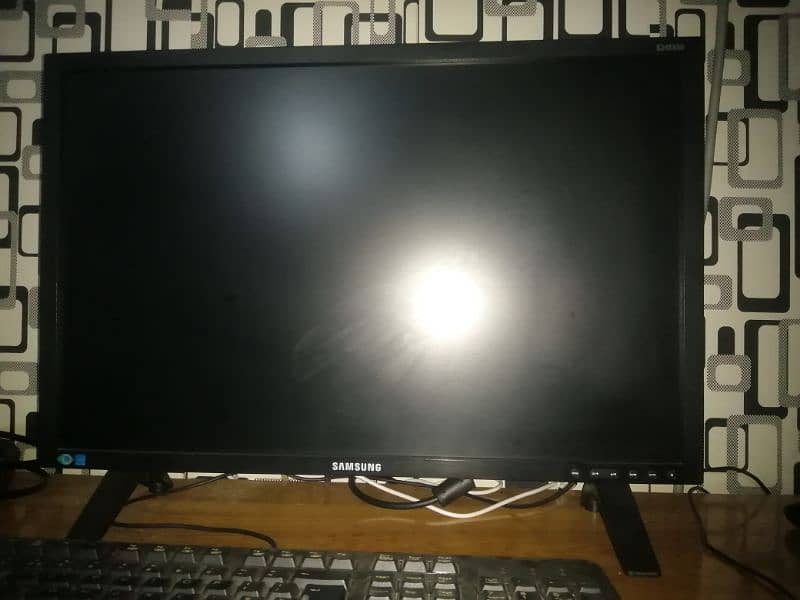SAMSUNG 27 INCH MONITOR - Computer Components - 1087608426