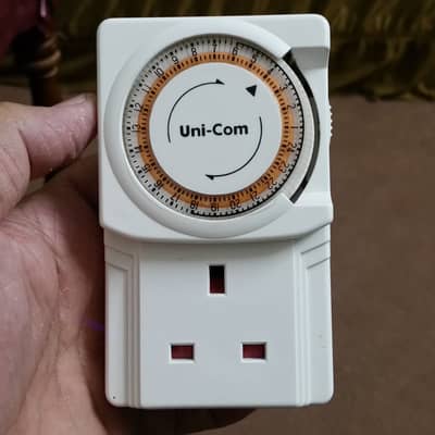 24 Hour Mechanical Mains Plug In Timer Switch Time Clock Socket UK ...