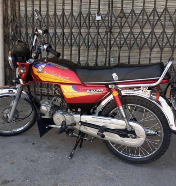 HONDA CD 70 Motorcycle 2005 - Standard - 1088242150