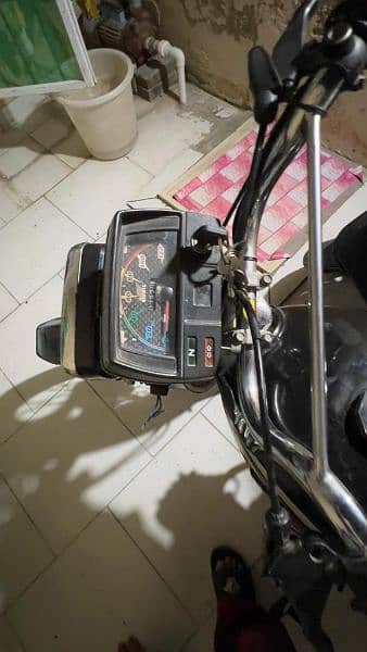 Bionic bike hai file miss hogi card original cnic wala hai - Road Bikes ...