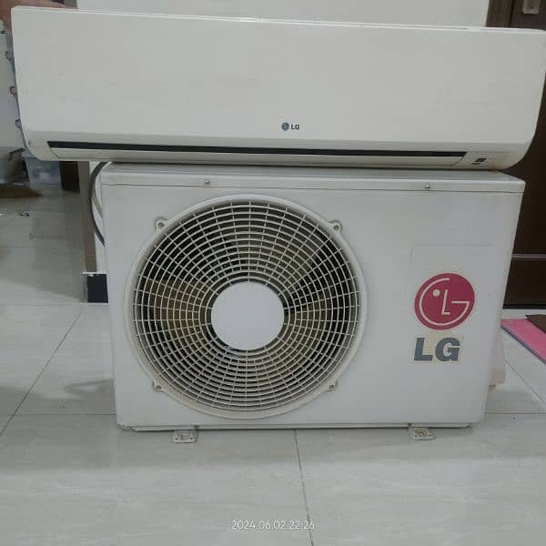 LG IMPORTED 1.5 ton non-inverter AC - Air Conditioners - 1088542913