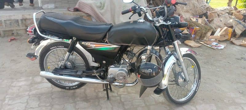 Honda CD 70 bike - Standard - 1088553993