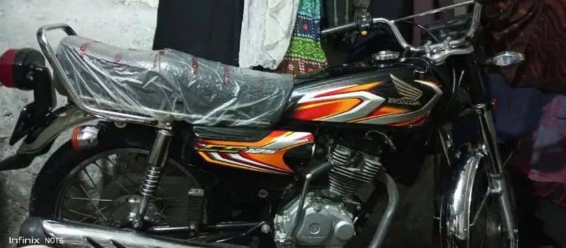 9 Month 2022 Honda 125 - Standard - 1087748055