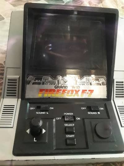 Fire Fox F7 (1983) by Grandstand - Gaming Consoles - 1088611066