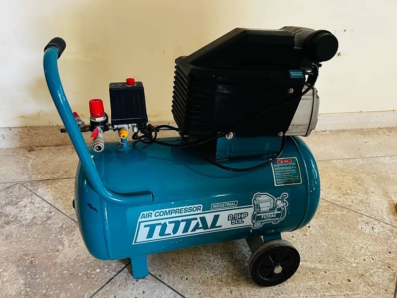 Total 50L Air compressor 2.5HP - Air Compressors - 1088840766