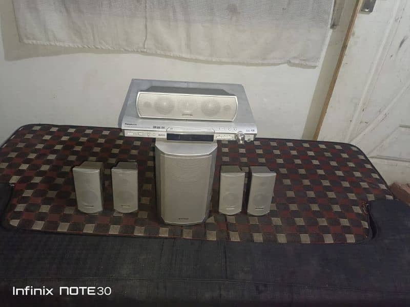 Panasonic home theater 5.1 - Home Theater Systems - 1089322600
