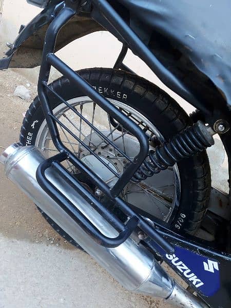 Suzuki GD 150 2014 - Standard - 1090903128