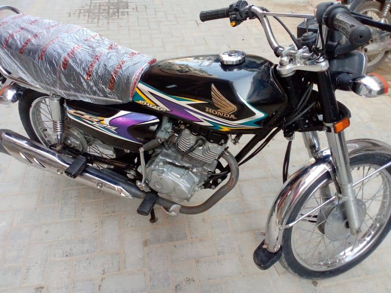 Honda 125 Hyderabad number 20 model - Standard - 1090961644