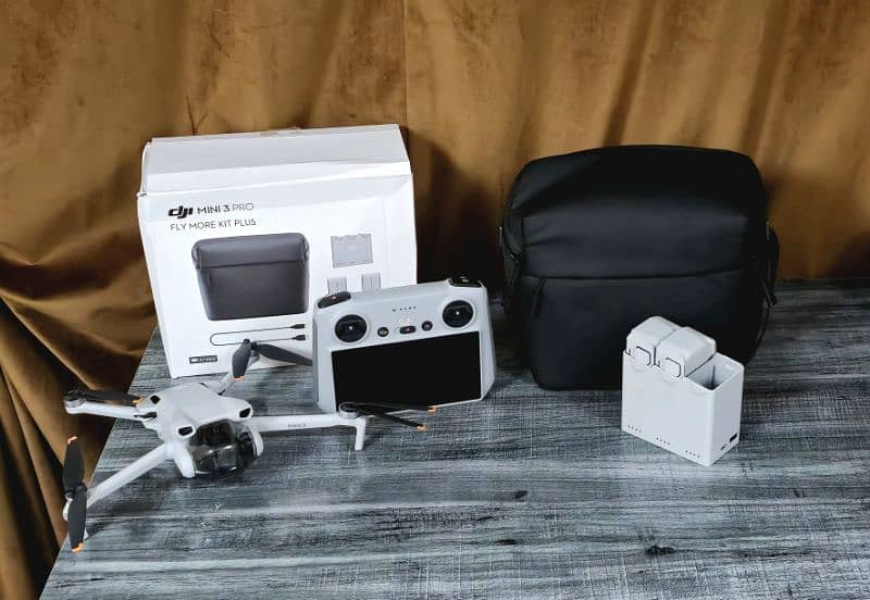 DJI mini 3 fly more combo ( box available) - Drones - 1091441291