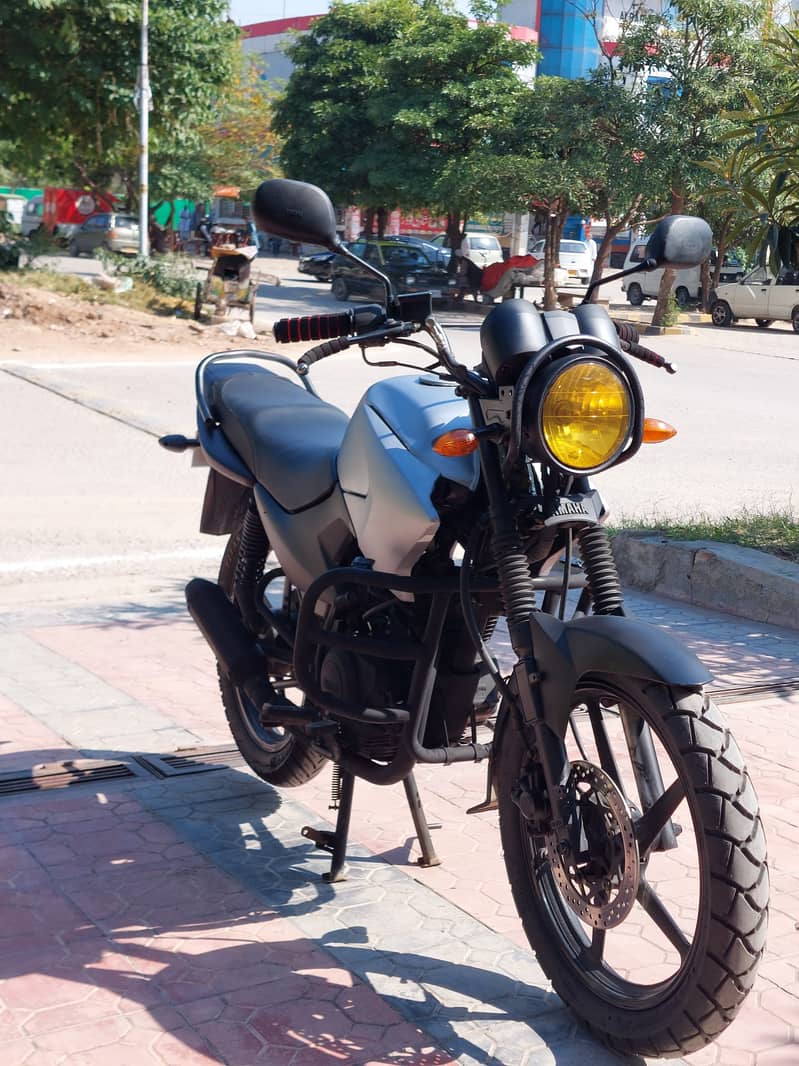 Yamaha YBR 125G 2018 - Standard - 1091454568