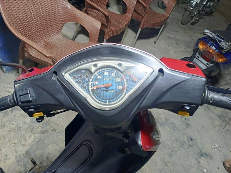 power scooty 70cc automatic bike - Scooty & Scooters - 1091518196