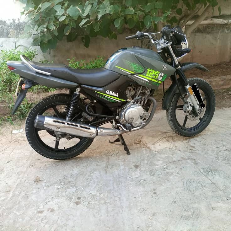 Yamaha YBR 125G Model SE 2022 - Standard - 1091658320