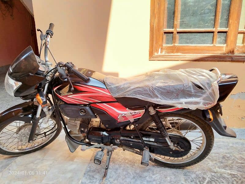 Honda Pridor 2021 100cc - Standard - 1091747442