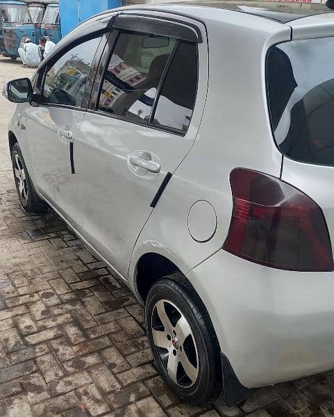 Toyota Vitz Automatic - Cars - 1091847310