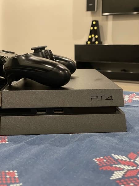 Ps4 used like new 9/10 500gb - Gaming Consoles - 1092089433