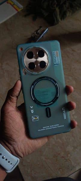 Tecno Camon 30 with box complete saman 10 months warranty - Mobile ...