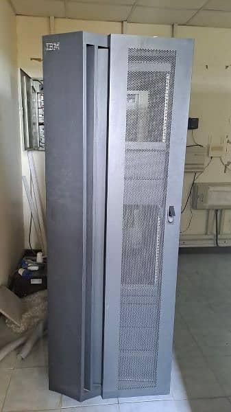 IBM Branded Server Racks in 36U and 42U sizes - Servers - 1092252910